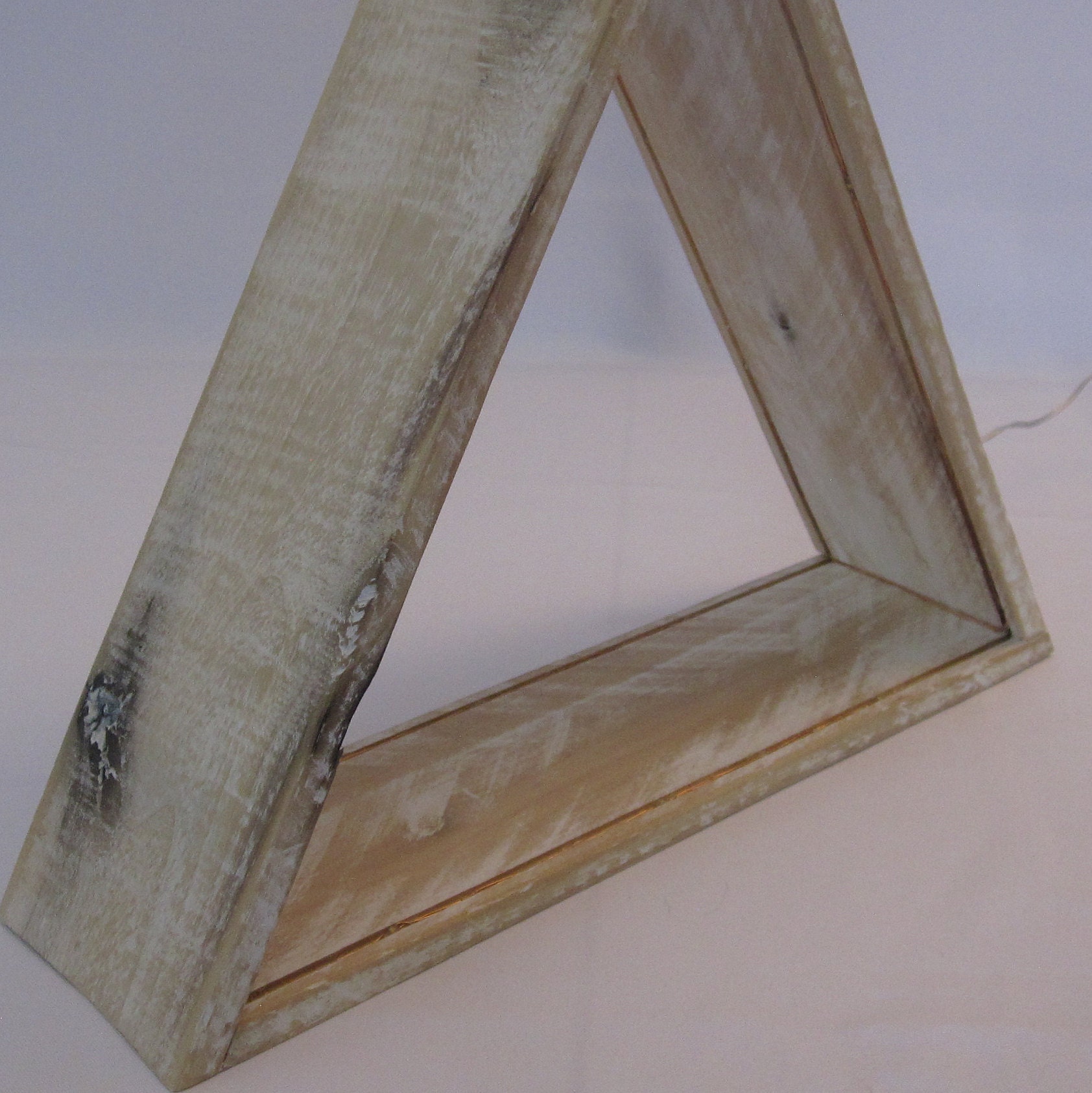 Lighted Triangle Pyramid Shelf Single Shelf 20 LED Lights White ...