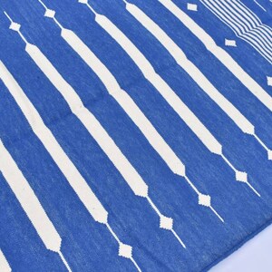 Multiple Sizes Blue and White Modern Stripes Hand Woven Runner Rug ...