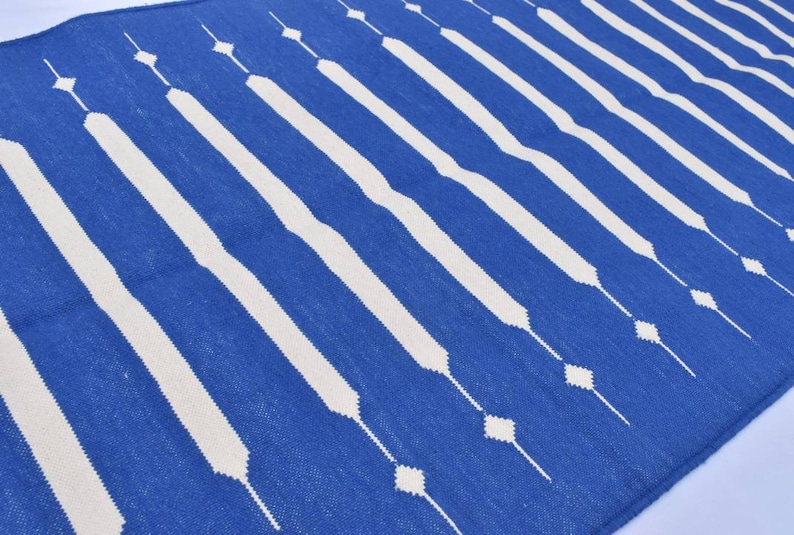 Multiple Sizes Blue and White Modern Stripes Hand Woven Runner Rug ...