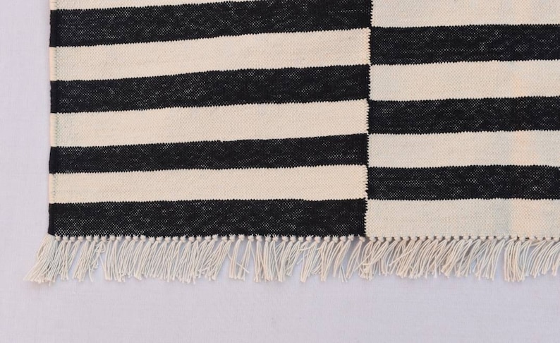 Multi Sizes Modern Black and White Stripes Handmade Cotton Rug Dhurrie ...