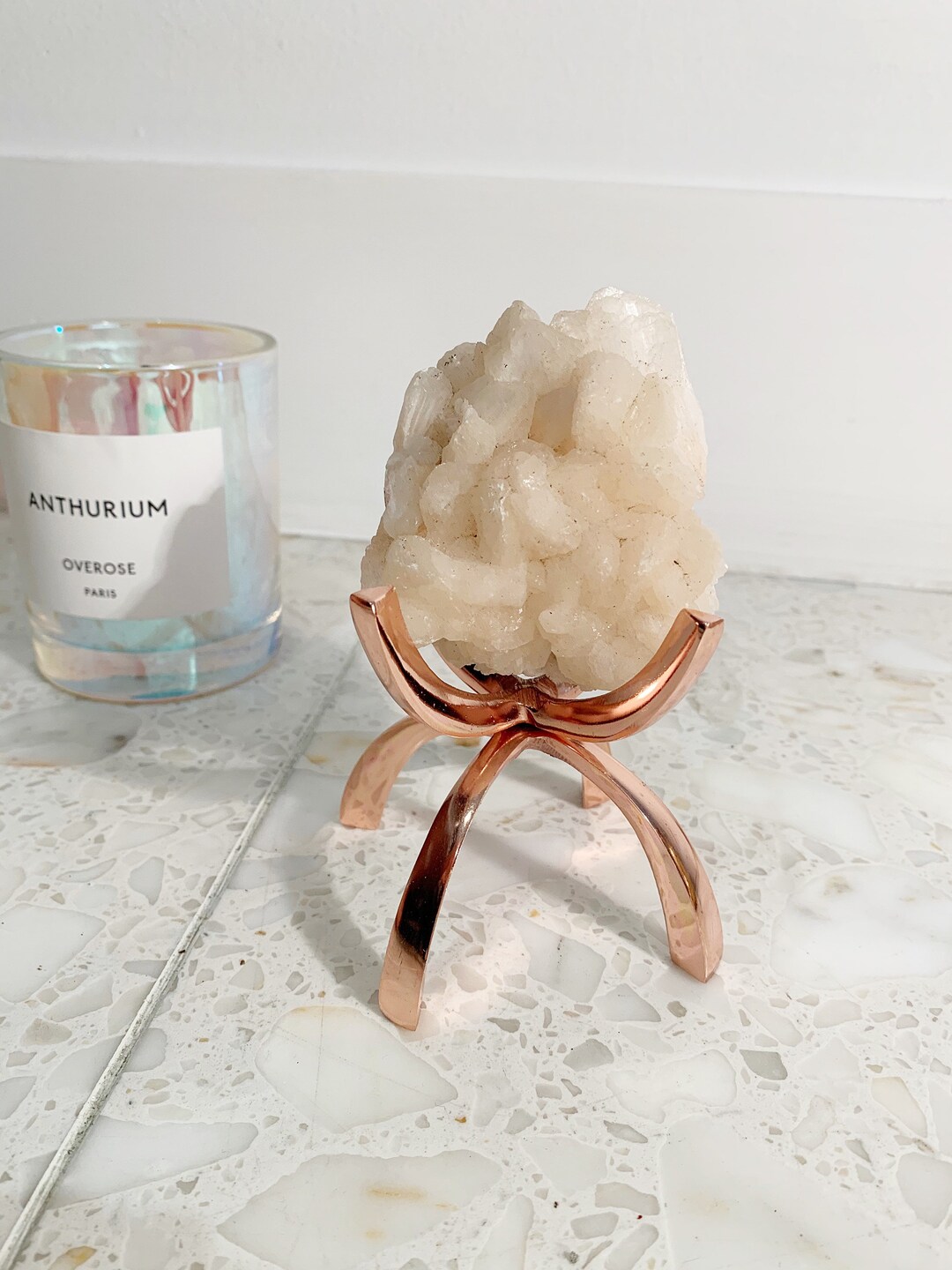 Modern Rose Gold Pink Crystal Stand Display Copper Crystal Stand Rock ...
