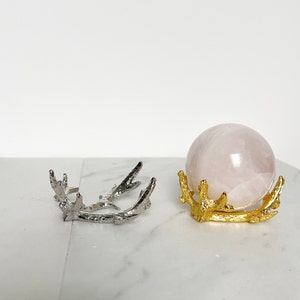 Gemstone Display Stand Nature Steel Crystal Stand Meditation Room Decor ...
