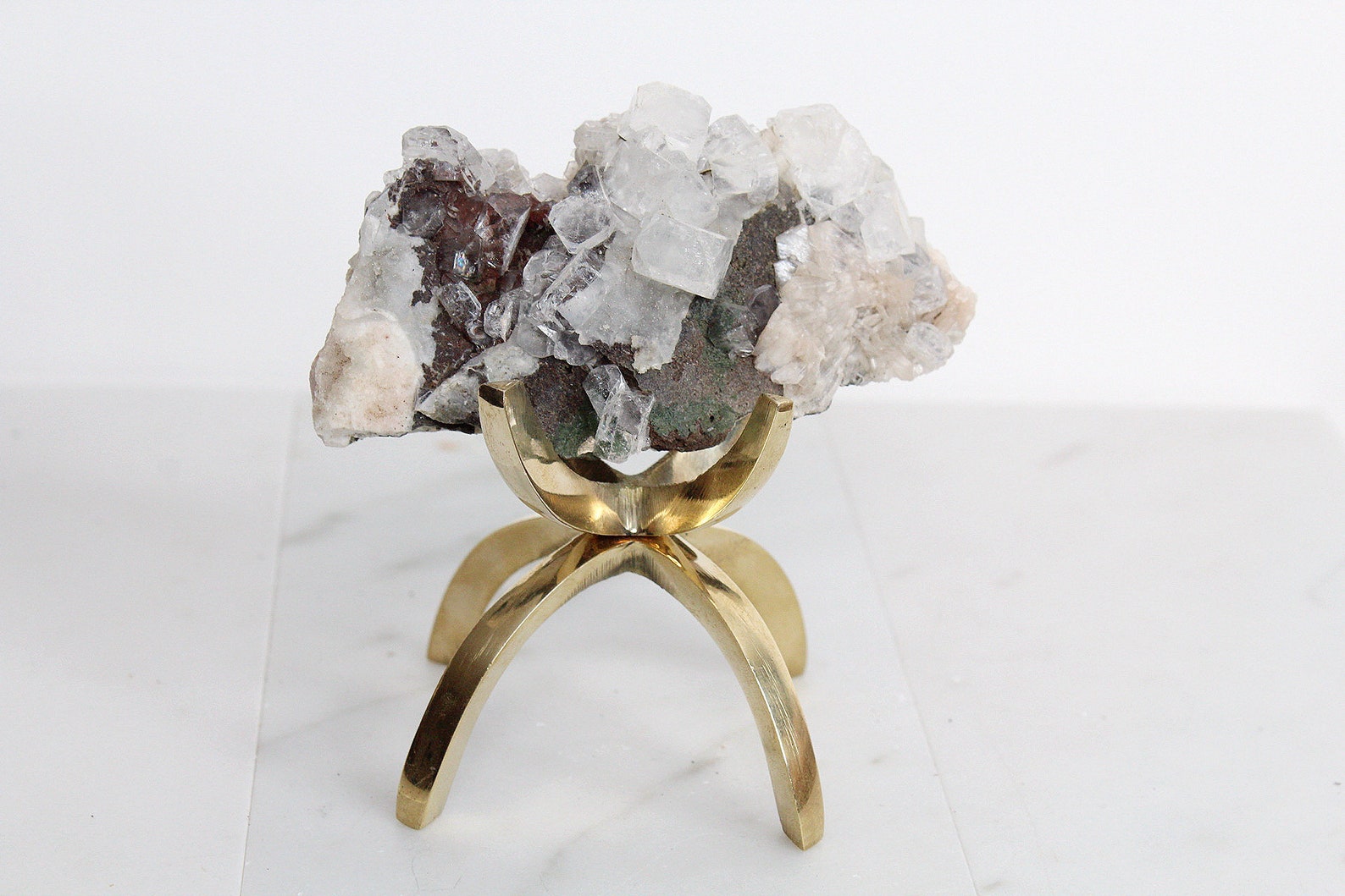 Raw Natural Crystal Stand White Apophyllite Stilbite Quartz Brass ...