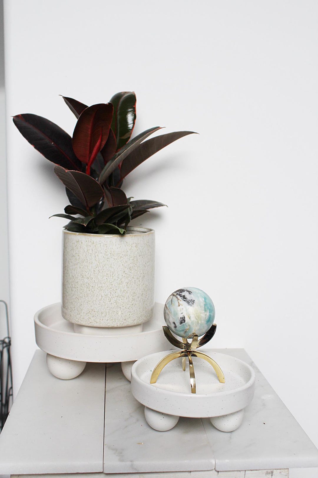 Small Plant Display Saucer Stand Indoor White Ceramic Plant Tray Riser ...