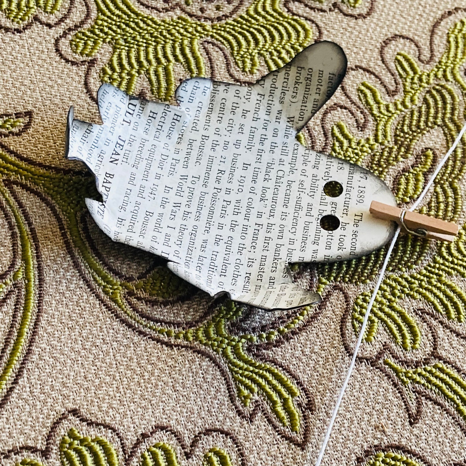 Ghost Decor Vintage Book Page Christmas Ghost Garland Ghost - Etsy