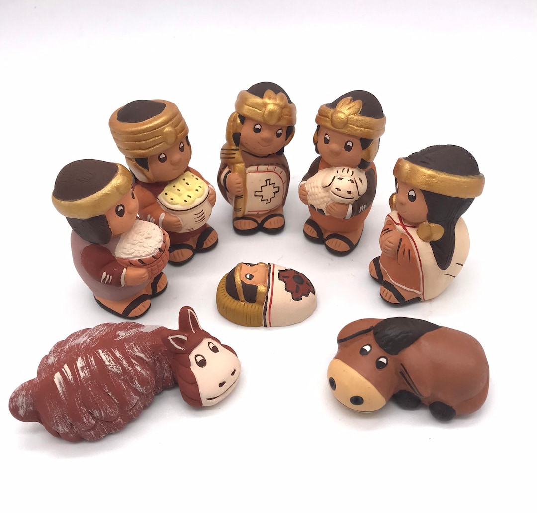 Peruvian Handmade Pottery Nativity Set – 8-piece Clay Christmas Crèche ...
