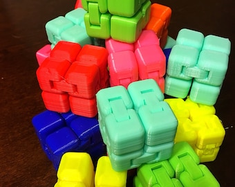 Zine: Make Your Own Infinity Cube - Fidget Toy With Wood Blocks. Maker ...