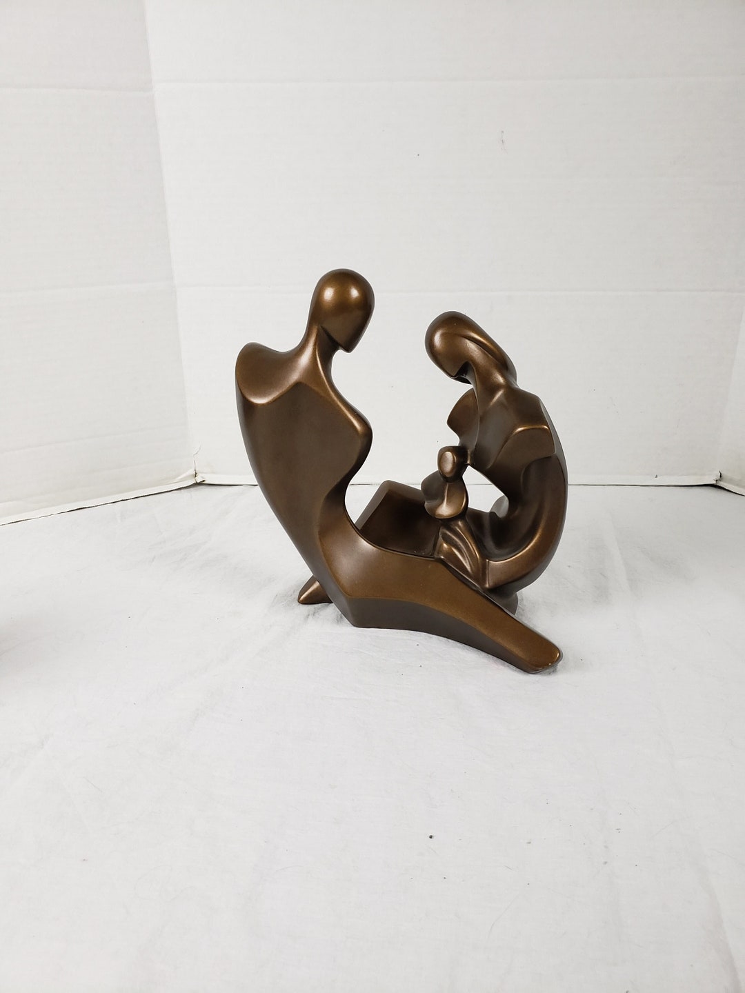 Austin Productions Sculpture Statue Man, Woman and Child Signed 11.5" X ...