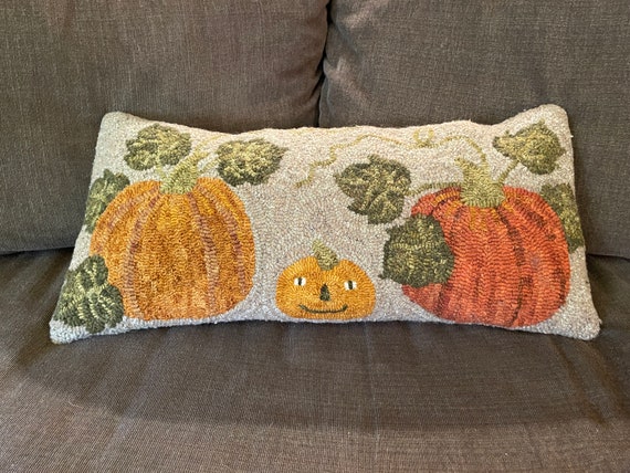 Finished Hand-hooked Pillow jack in the Middle - Etsy