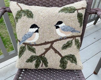 CHURCH MEETINGHOUSE village Tile Series Traditional Rug Hooking Pattern ...