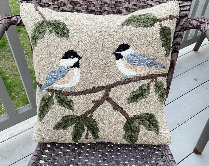 WINTER BERRIES Rug Hooking Pattern Designed by Therese Shick - Etsy