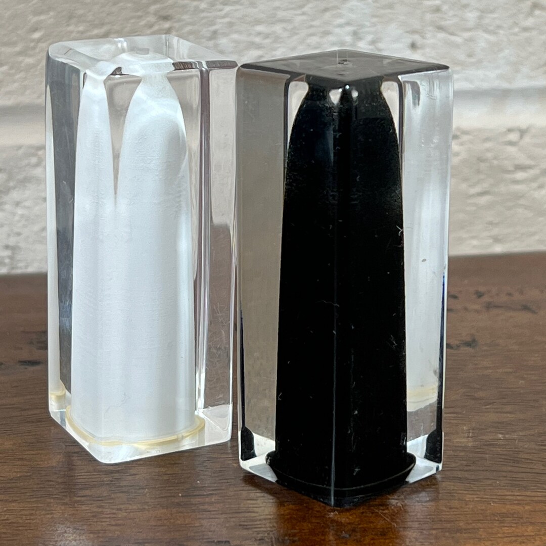 Fratelli Guzzini Lucite Salt and Pepper Shakers Modern Kitchen ...