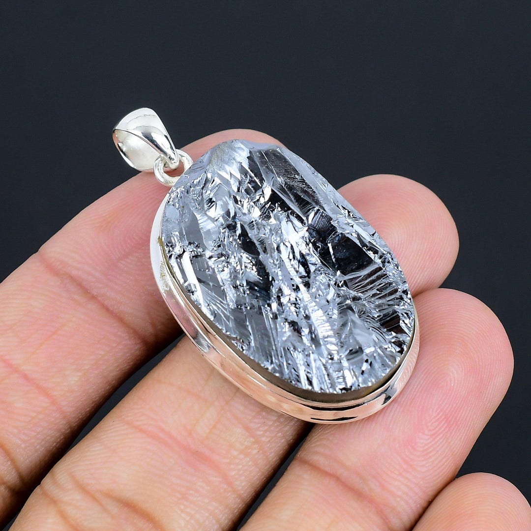 Handmade Shungite Gemstone Pendant: 925 Sterling Silver Heart - Etsy