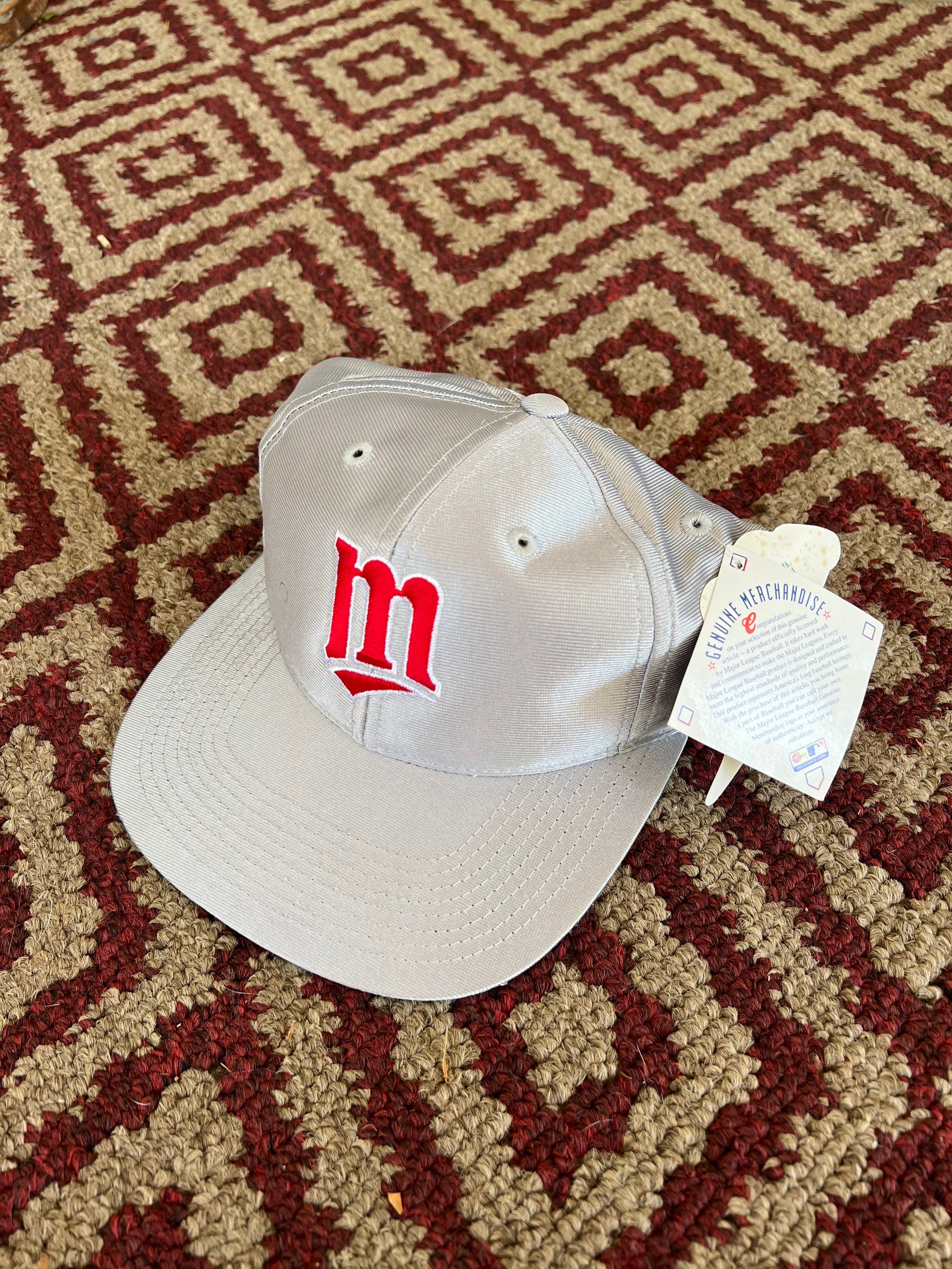 Vintage Major League Baseball Caps