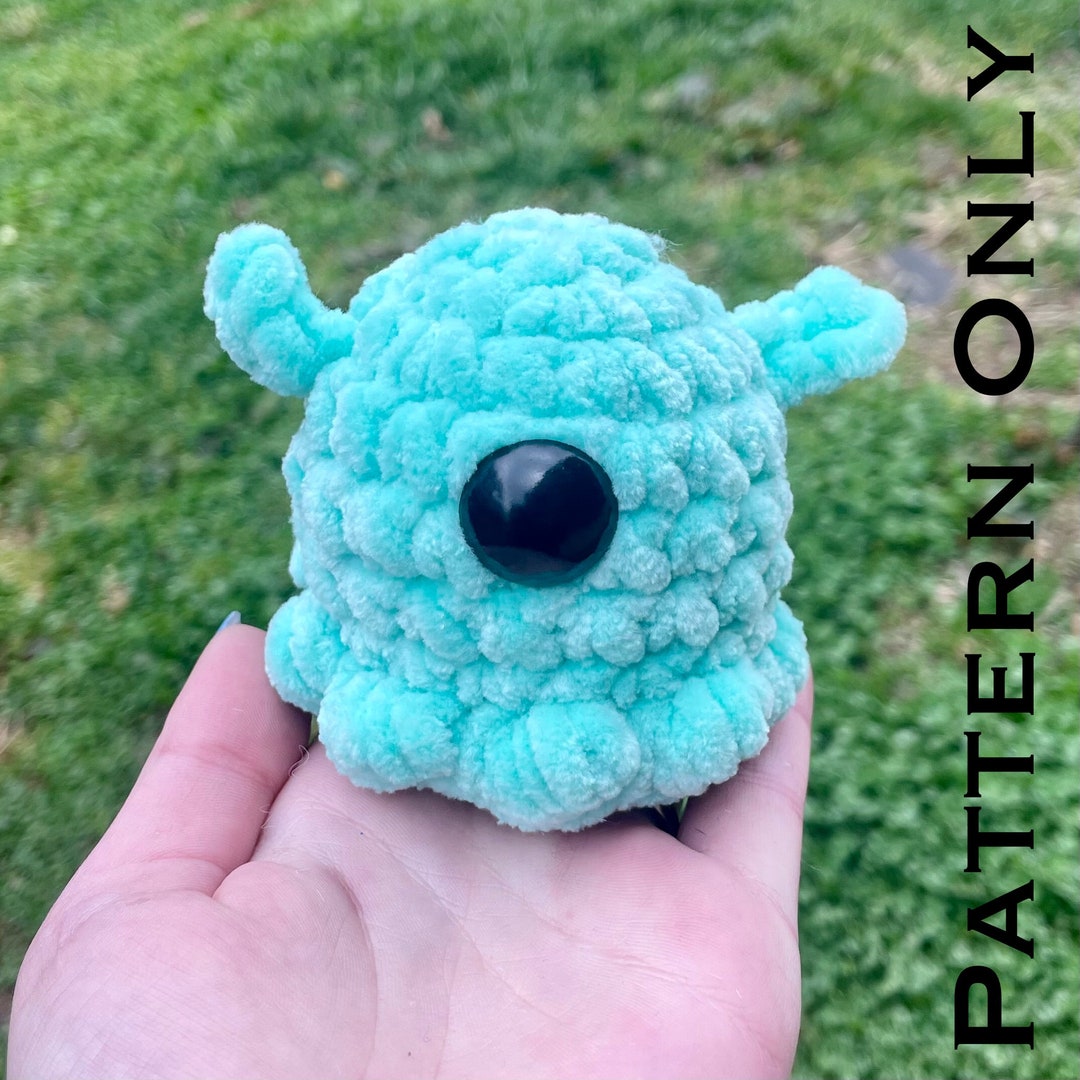 Mini Alien Crochet Pattern | Amigurumi Pattern | Space Crochet Pattern ...