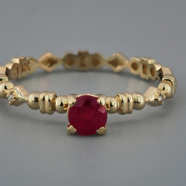 Gold Ruby Ring - Etsy