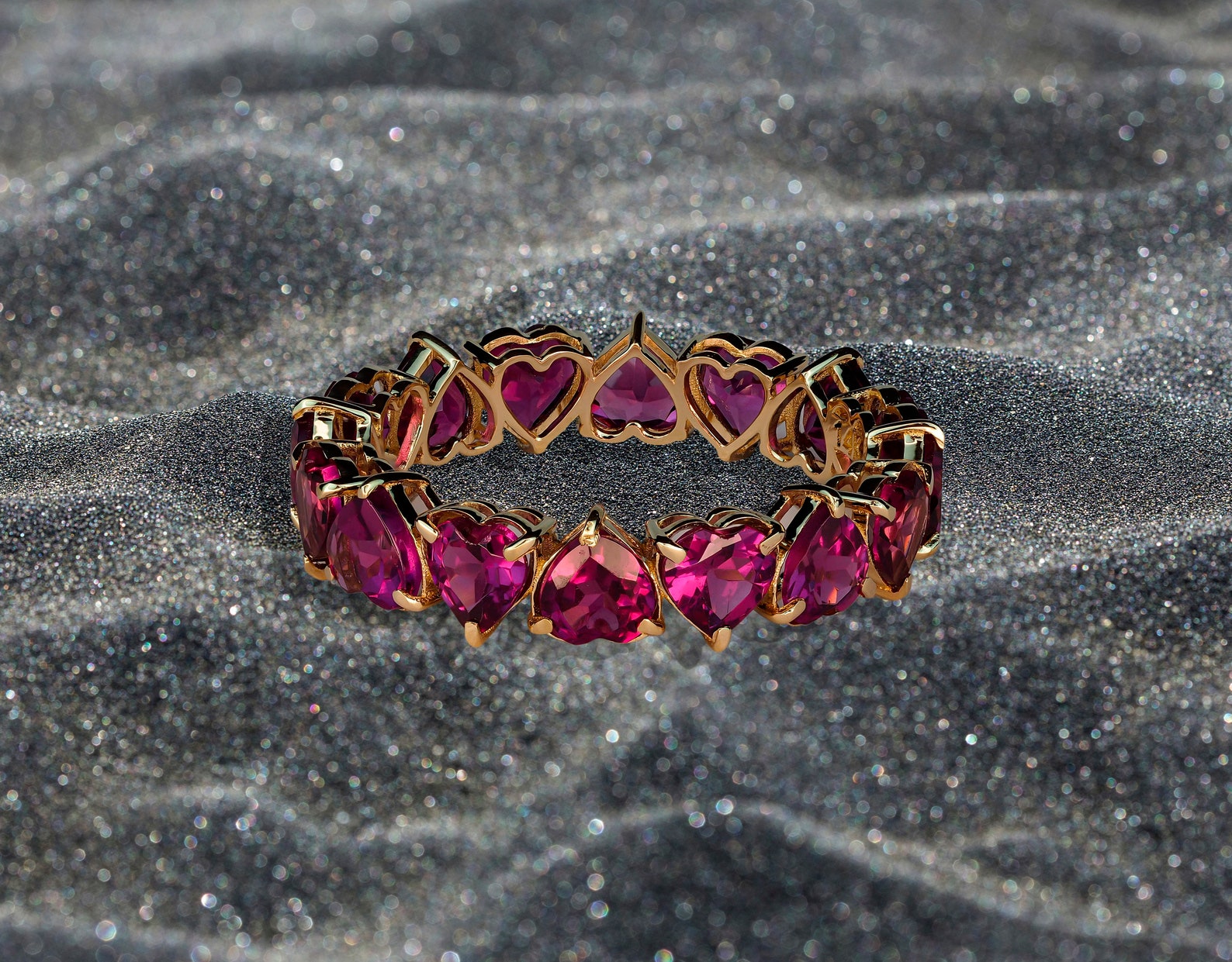 Heart Garnet Eternity Ring in 14k Gold. Heart Shaped Eternity - Etsy