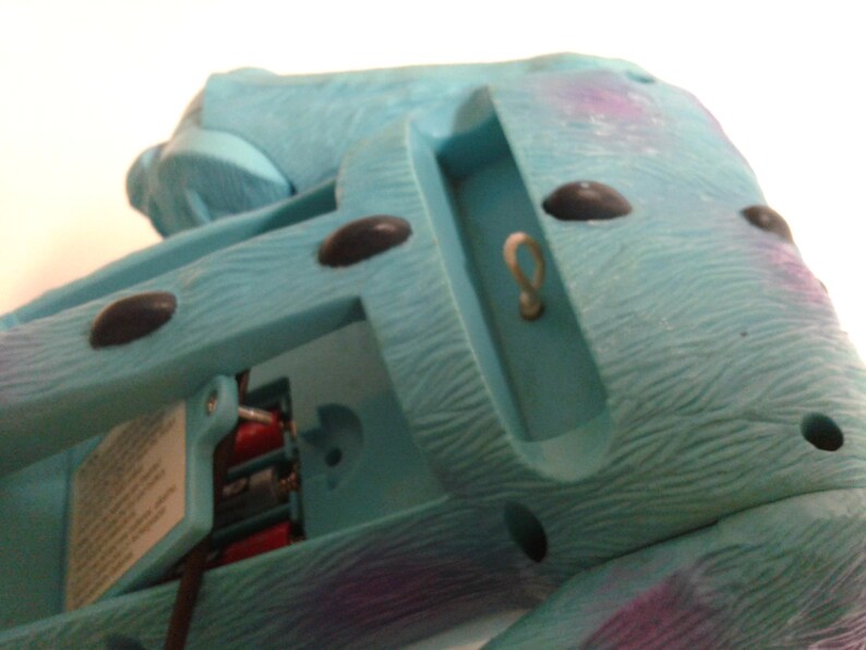 Disney Pixar Monsters Inc Talking Super Scare Sulley Pull-back String ...