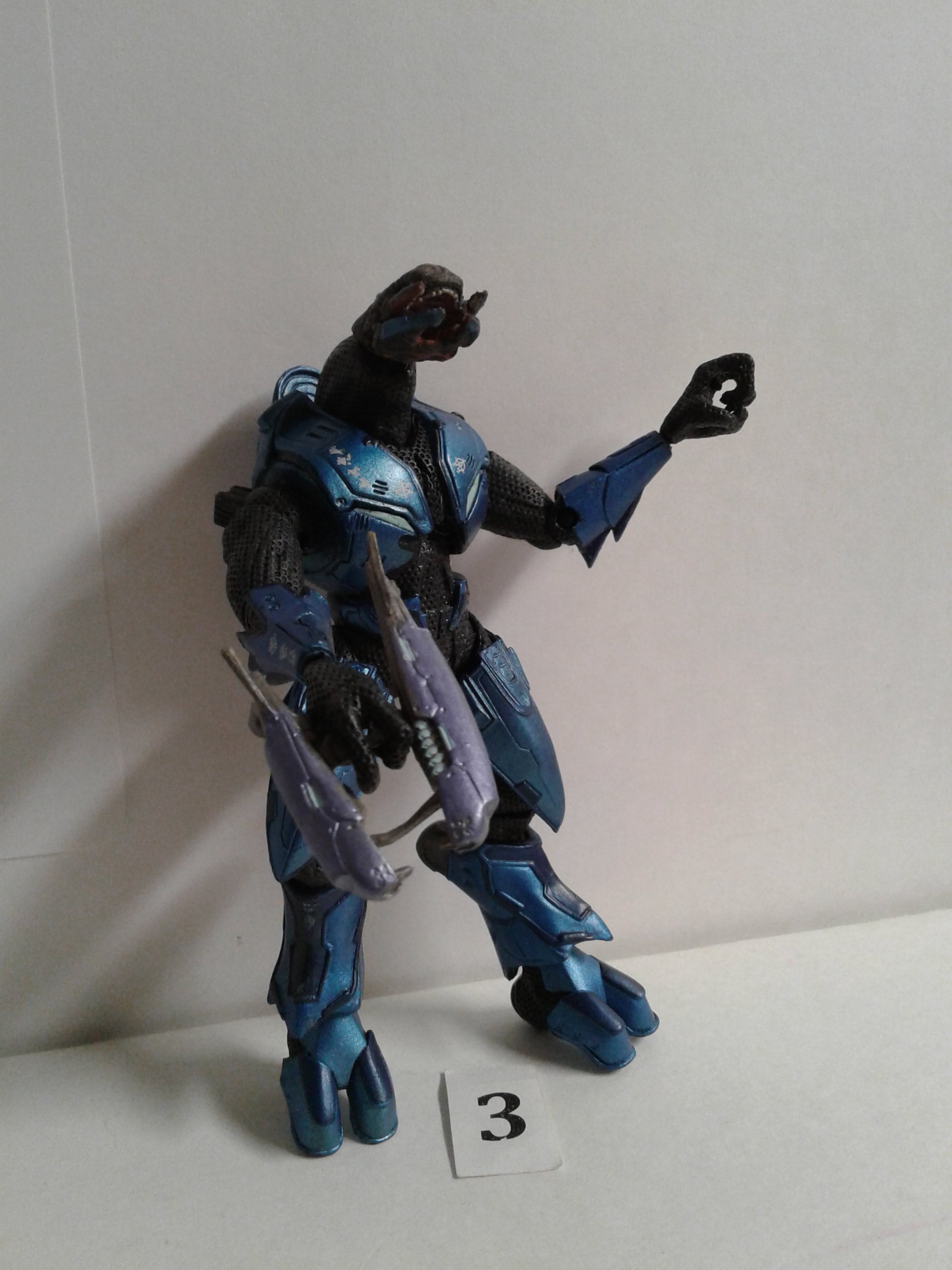 Mcfarlane halo figures store