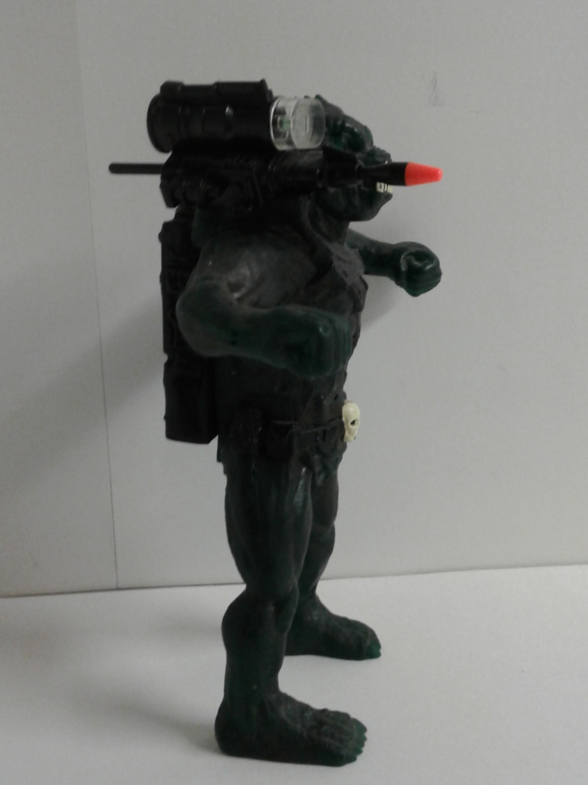 SPACE ALIEN HUNTERS Poseable Rubber Action Figure Trendmasters | Etsy