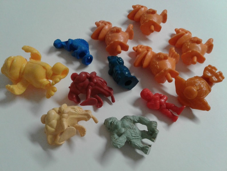 Lot of 12 Vintage Hard Plastic Figure Toys - Etsy Canada