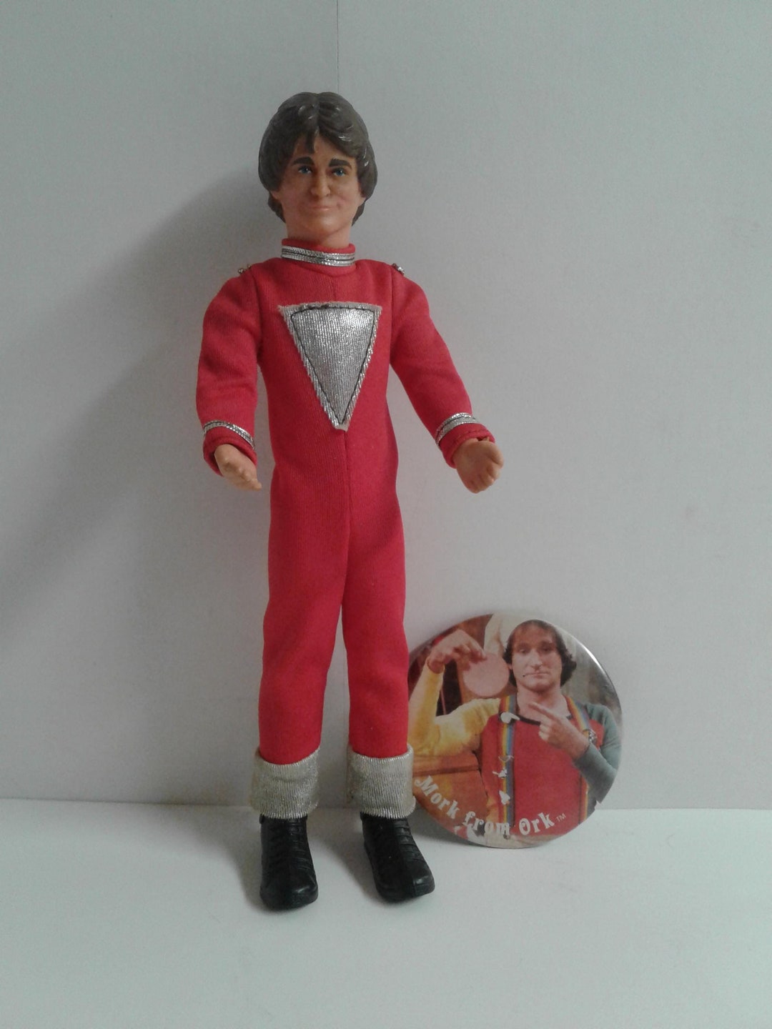 Robin Williams as Mork 9 Inch Action Figure + Pin Vintage Mattel 1973 ...