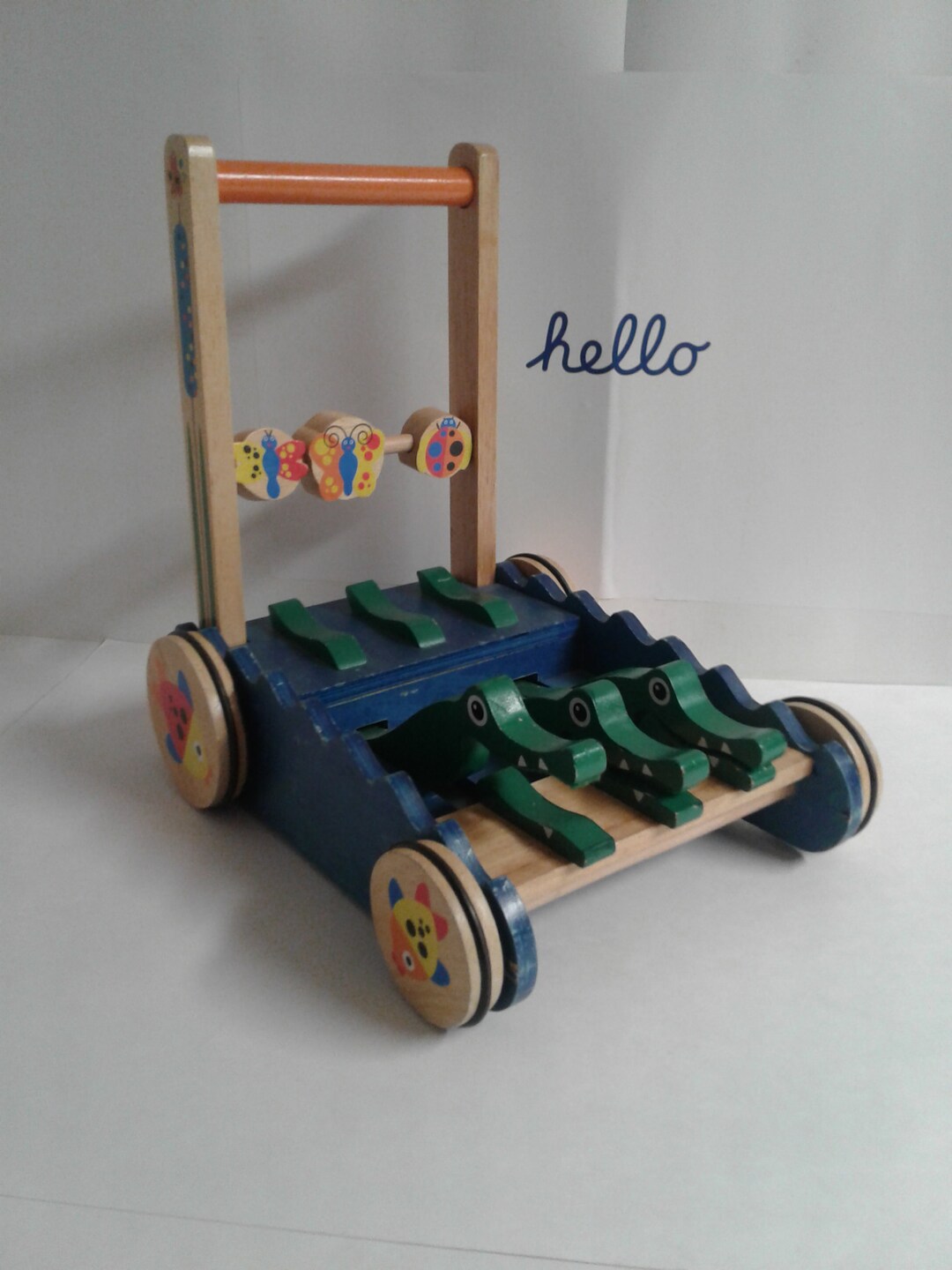 Melissa & Doug Chomp and Clack Alligator Wooden Push Toy - Etsy