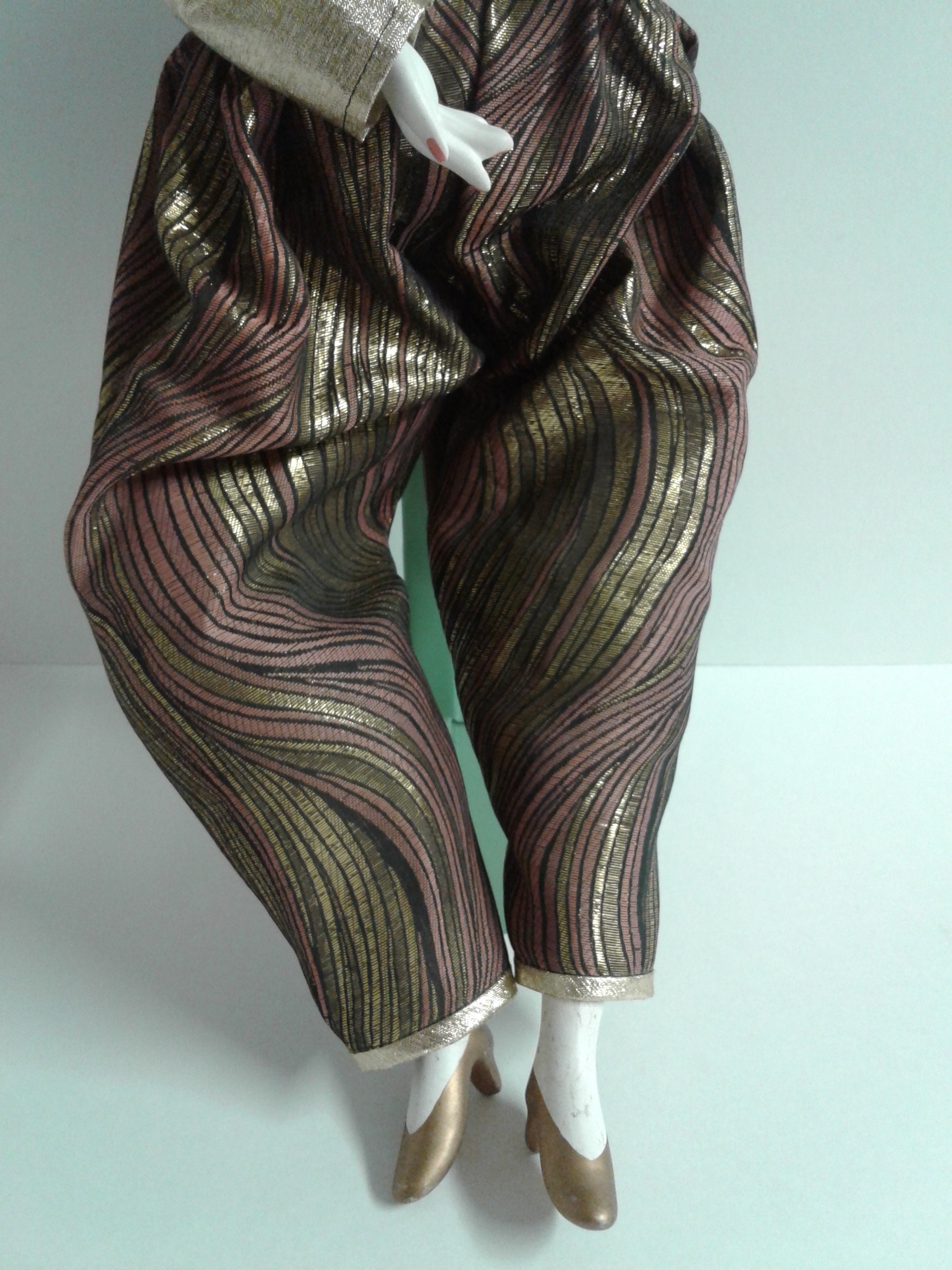 Dolls HARLEQUIN Hands & Feet 23 Inch Tall PIERROT Doll With Porcelain ...