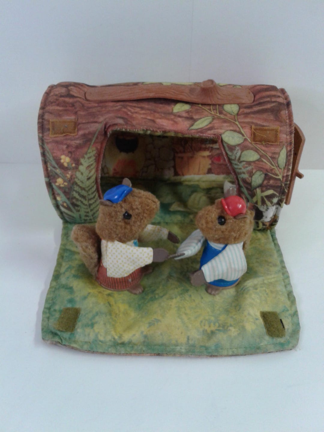 Fisher Price Woodsey Squirrel Family Log House Playset Vintage 1979 - Etsy