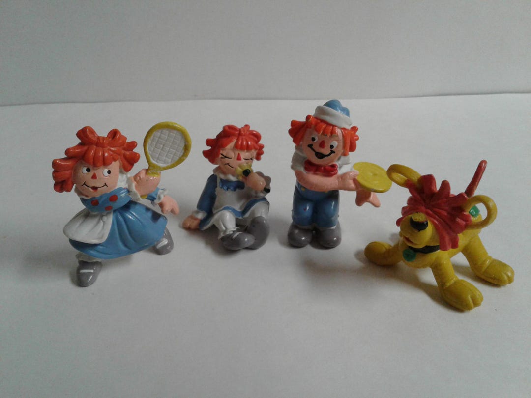 Vintage 1981 Raggedy Ann & Andy Lot of 4 PVC Mini Figures W Berrie ...