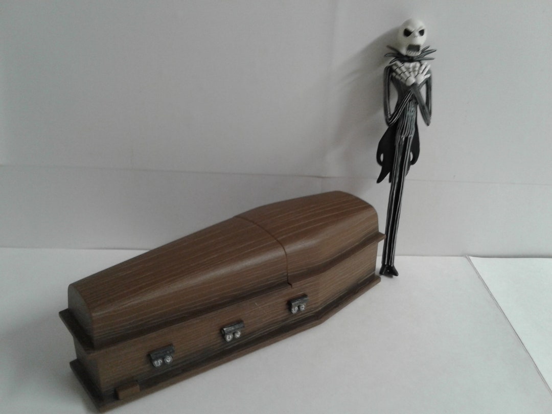 NECA Nightmare Before Christmas Jack in Coffin Pop up Action Figure ...