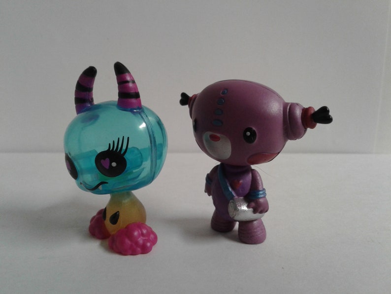 Lot of 2 Novi Stars Una Verse Cosmic Alien Pet Figure Doll - Etsy