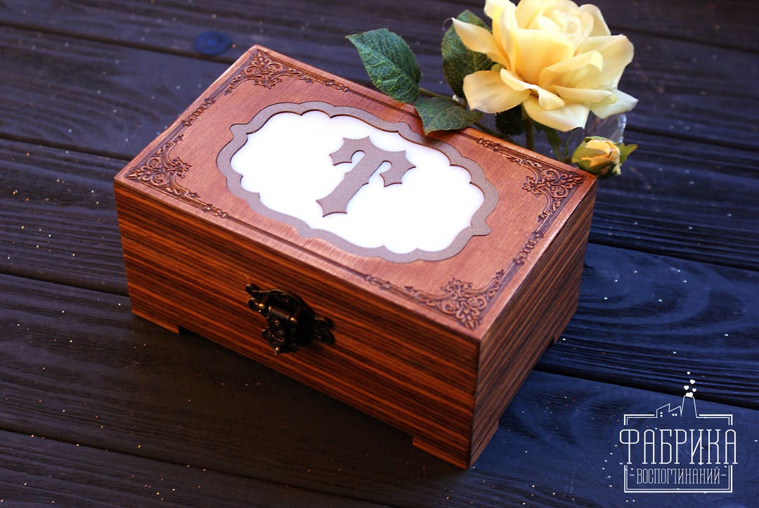 Customized Engraved Jewellery Casket Handmade of Wood and Acrylic ...