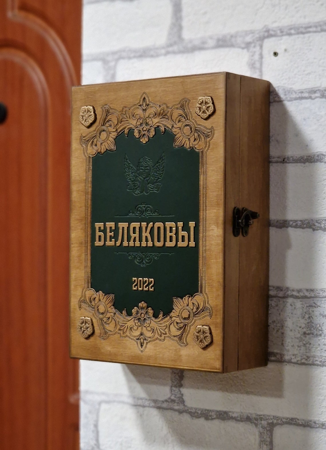 Royal Design , Wall Key Box "empire", Key Holders, Custom Key Organizer ...