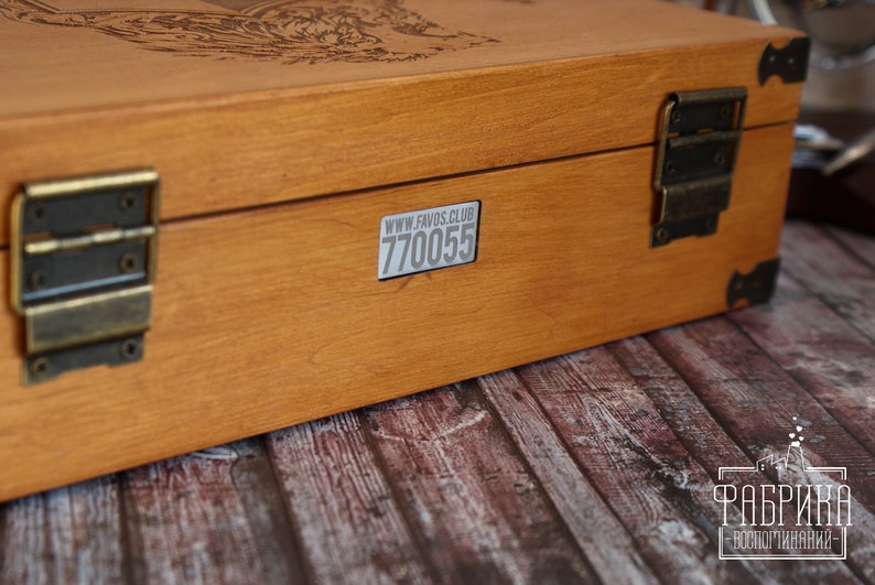 Personalized Wood Watch Box "king Lion", Vintage Watch Box, Rustic ...