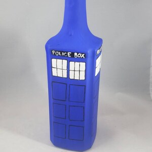 Doctor Who- Tardis Decorative Bottle - Etsy