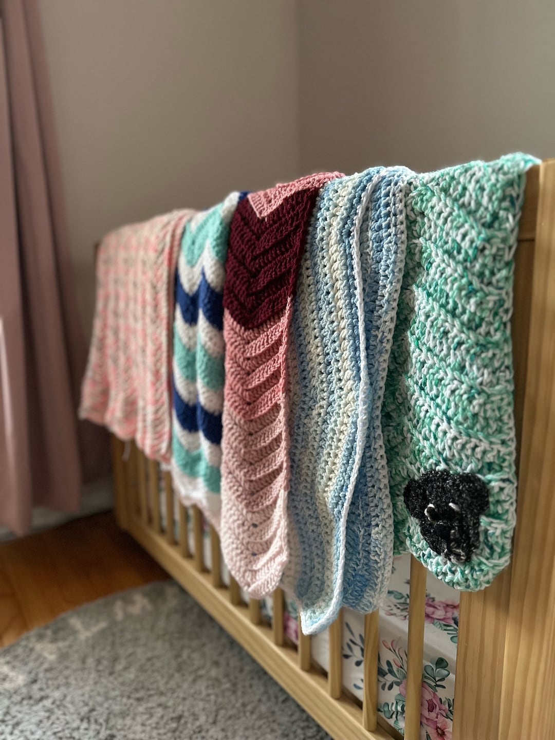 Adaptable Baby Blanket Crochet Pattern - DIY Blanket Tutorial ...