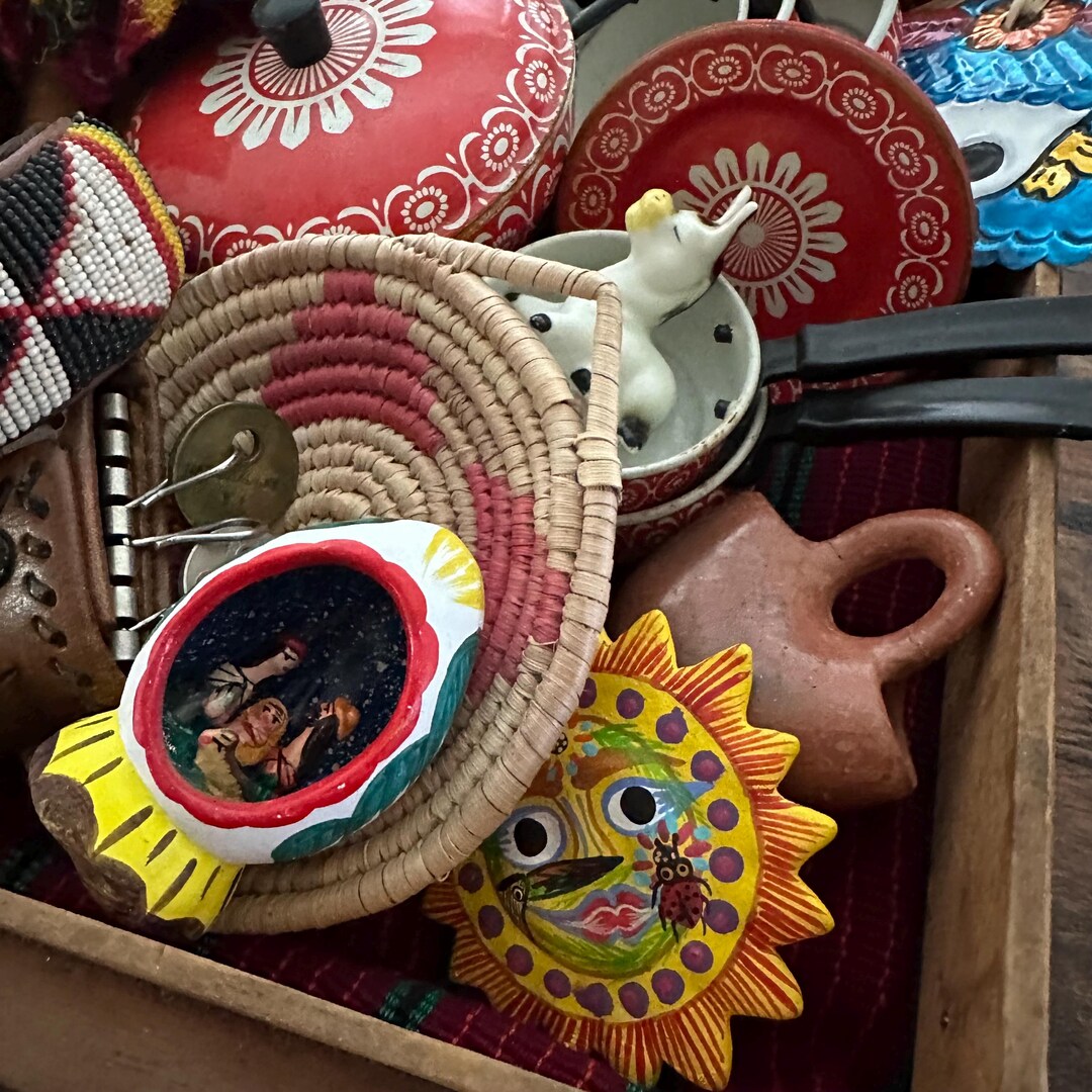 Vintage Trinkets & Treasures- Junk Drawer Items - Assorted Minis ...