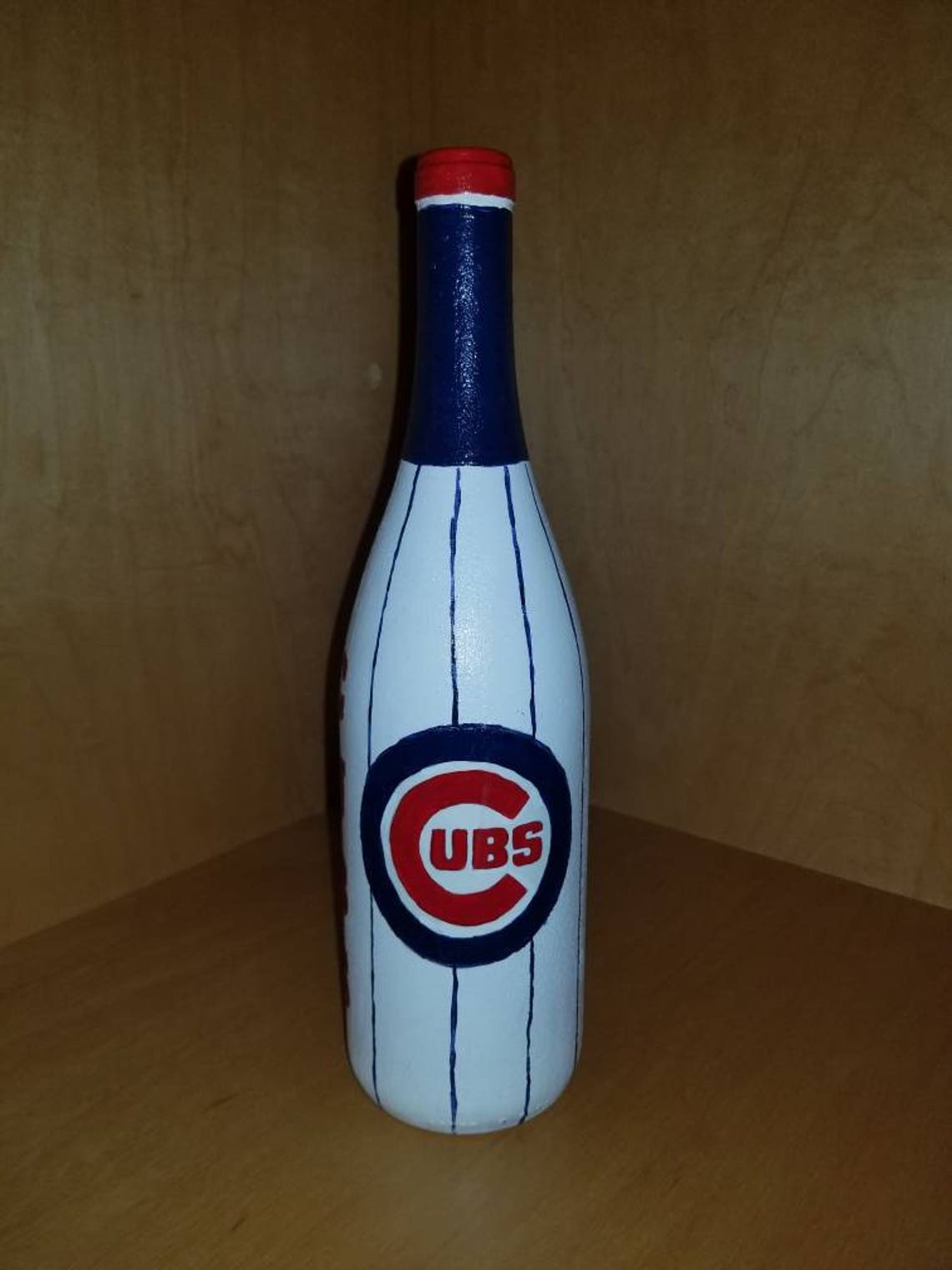 Chicago Cubs Painted Wine Bottle - Etsy.de
