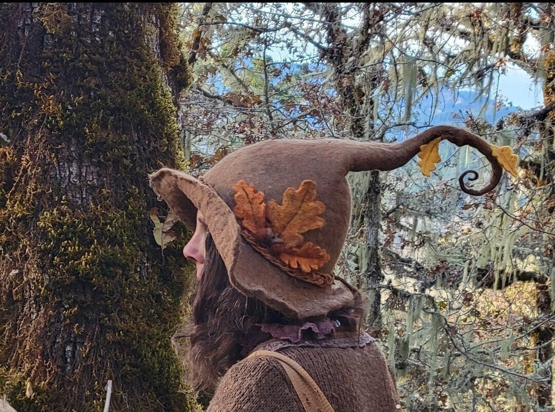 Felt Hat ~ the Blustery Day, Cottagecore Witch Hat, Fairycore Clothing ...