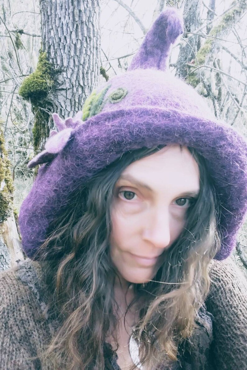 Felt Hat ~ Wild Iris & Ferns, Custom Hat, Cottagecore Witch Hat ...