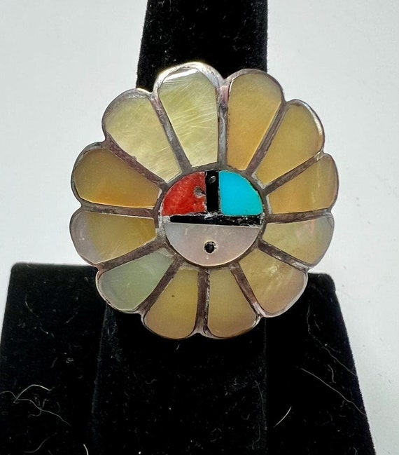 VINTAGE ZUNI RING. Sun and Flower Design. Signed "A… - Gem