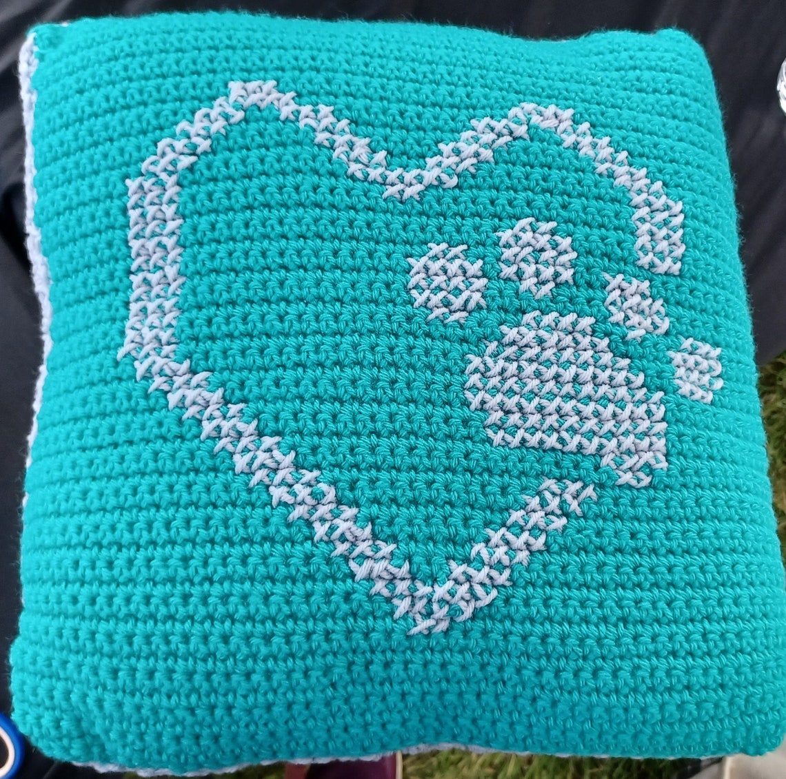 Crochet Graph Paw Print Pillow - Etsy