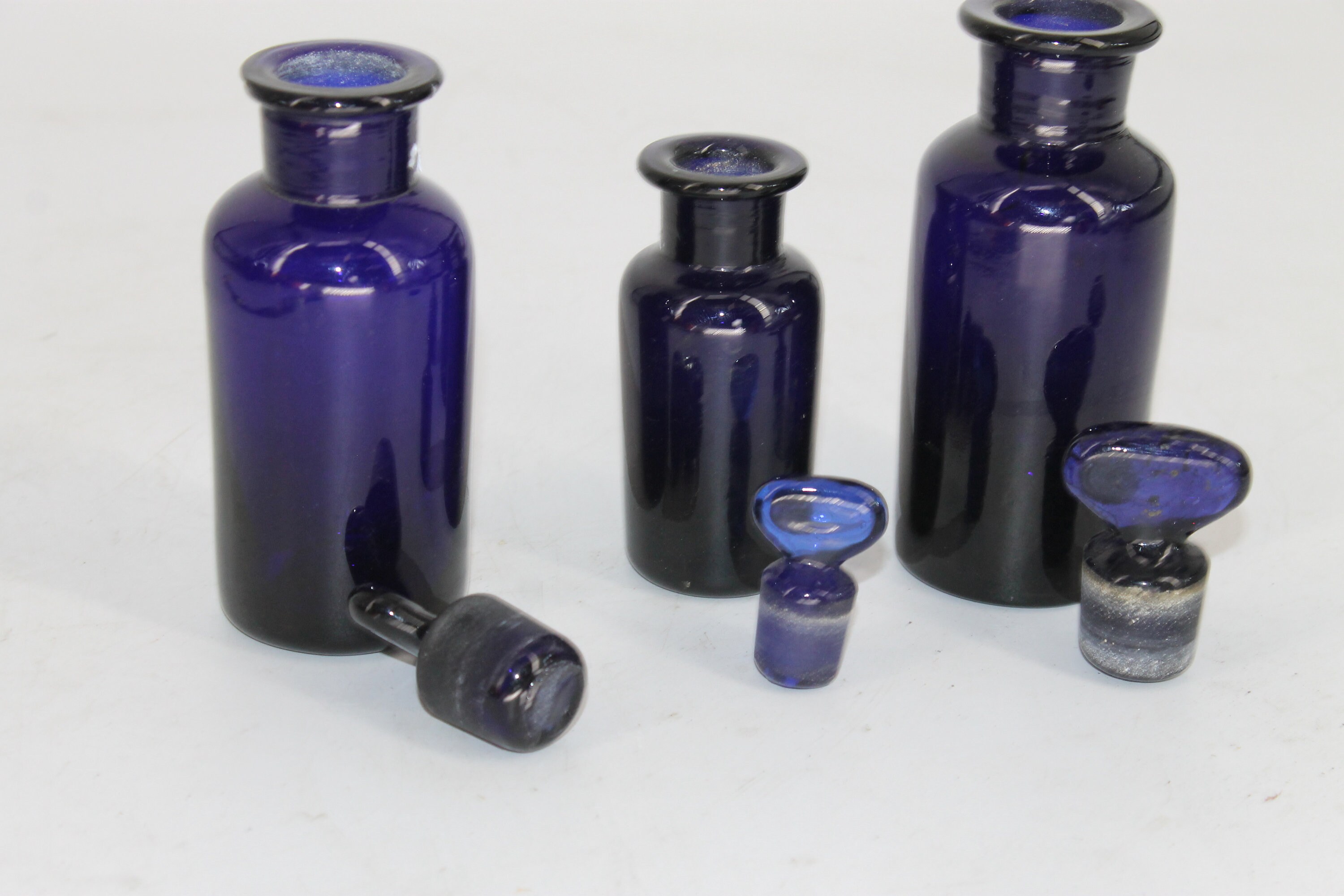 Rare set of 3 blue apothecary bottles original 1900ths | Etsy