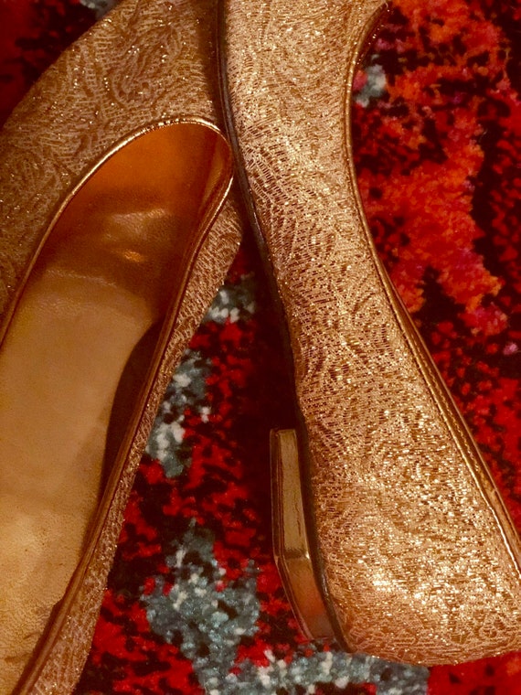 Vintage Gold Brocade Shoes - Gem