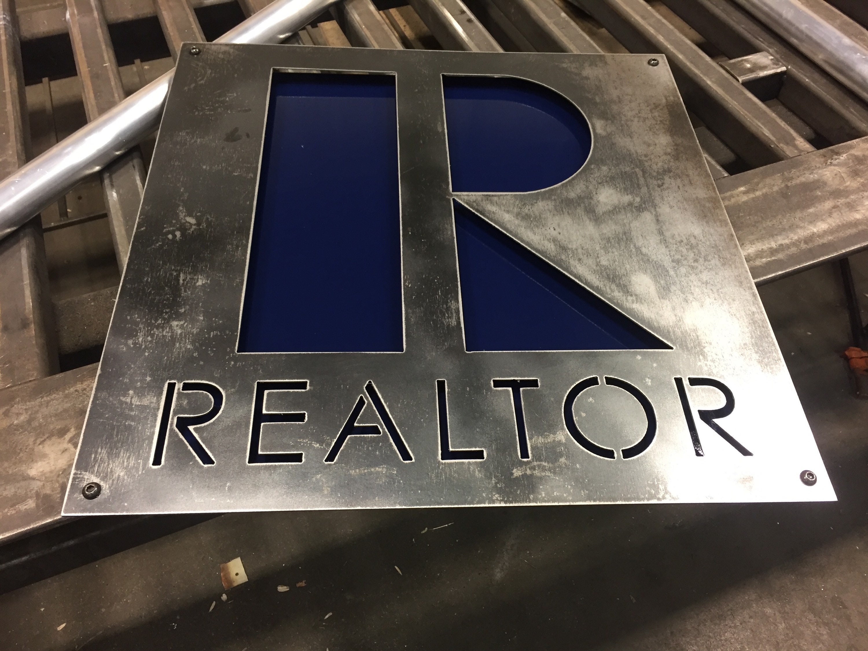 Realtor "r" 3D Metal Sign - Etsy