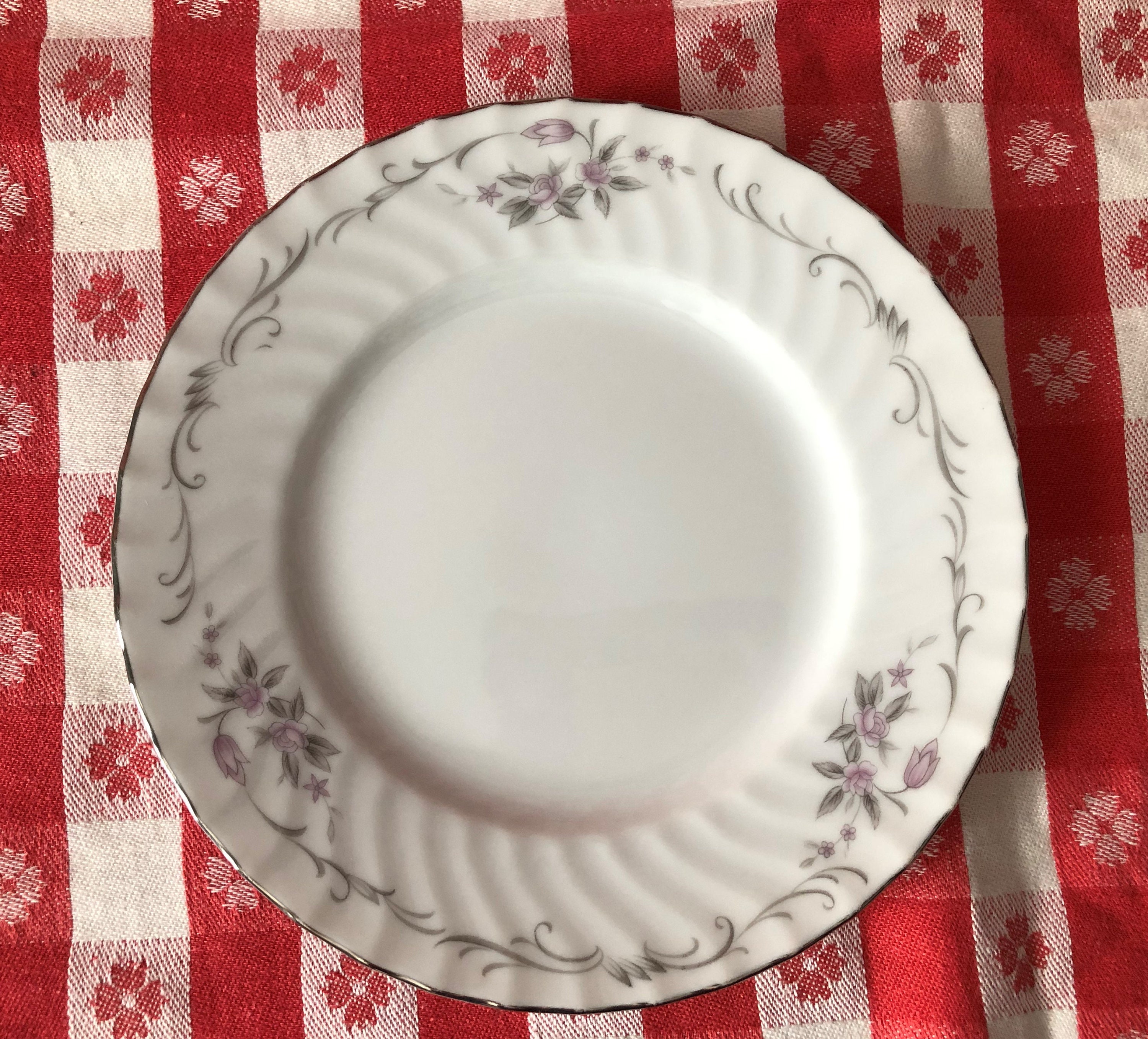 Kitchen & Dining Gold Standard Genuine Porcelain China Dinner Plate ...