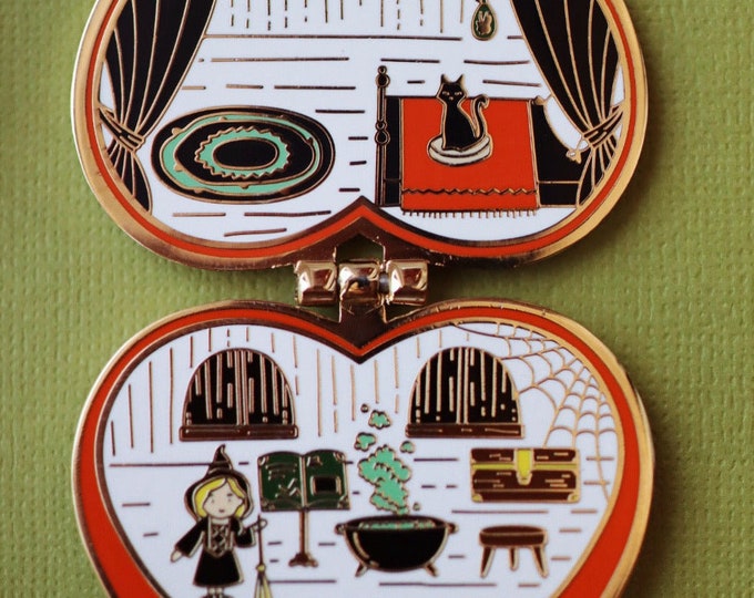 Polly Pocket Pin - Etsy