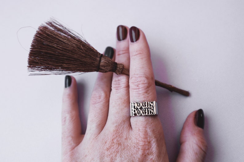 Hocus Pocus Ring - Etsy