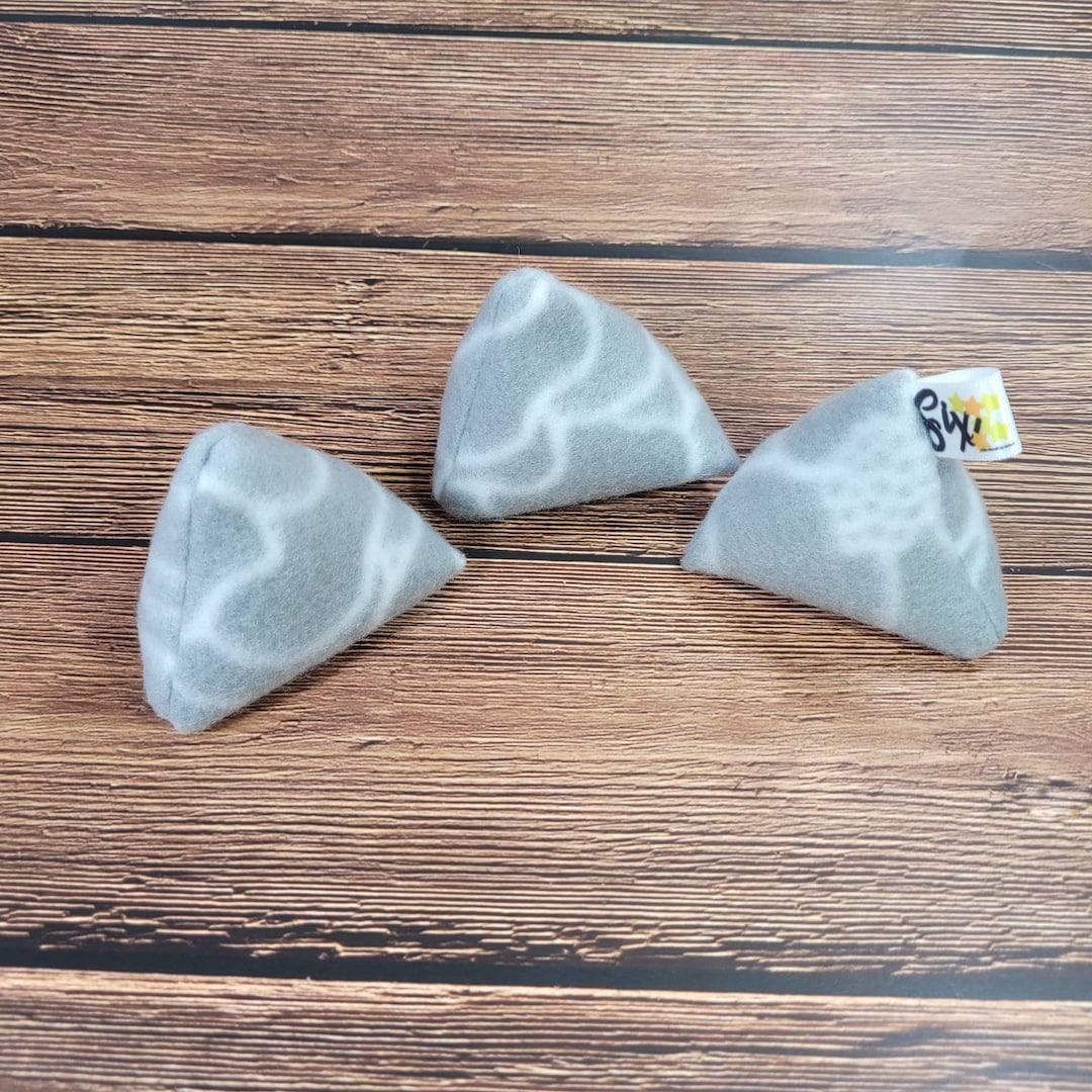 Gray White Triangle Bean Bags Juggling Triangles Set of - Etsy